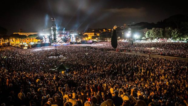 Bruce Springsteen, un fiume di cuori in piena al Circo Massimo ...